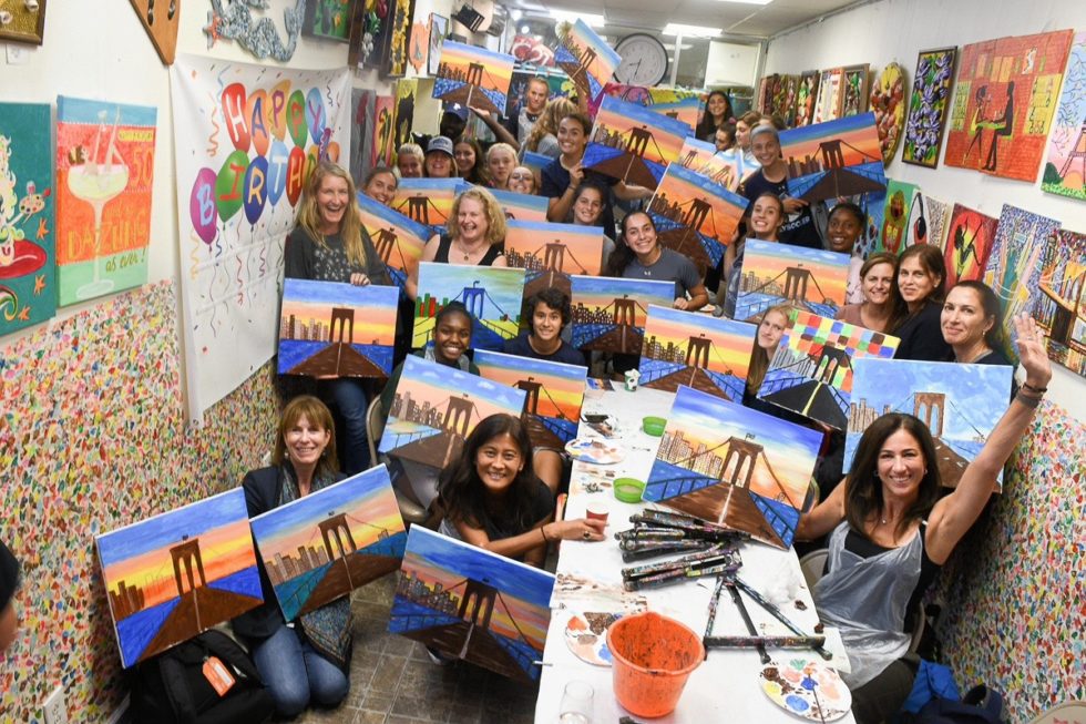 10 Things You Should Know About Sip and Paint Parties - Art Fun Studio